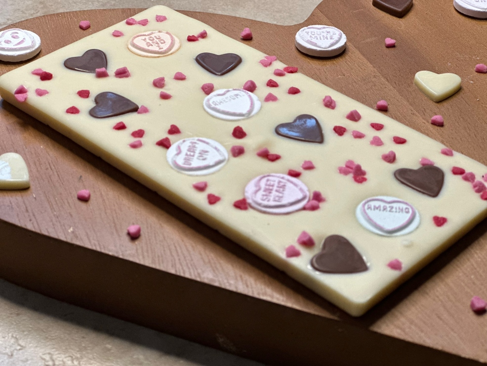 Valentines Day home made chocolate bar | The Parenting Daily