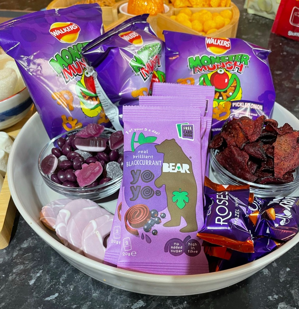 Colour themed playdate platters | The Parenting Daily