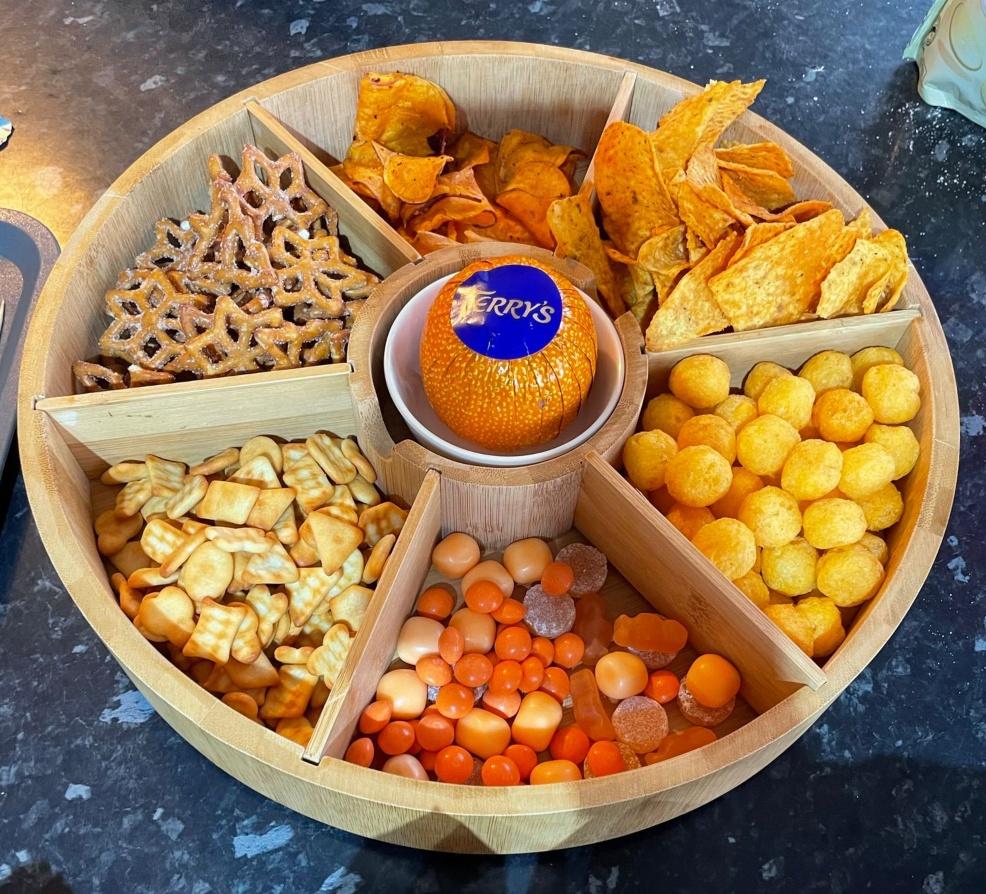 Colour themed playdate platters | The Parenting Daily