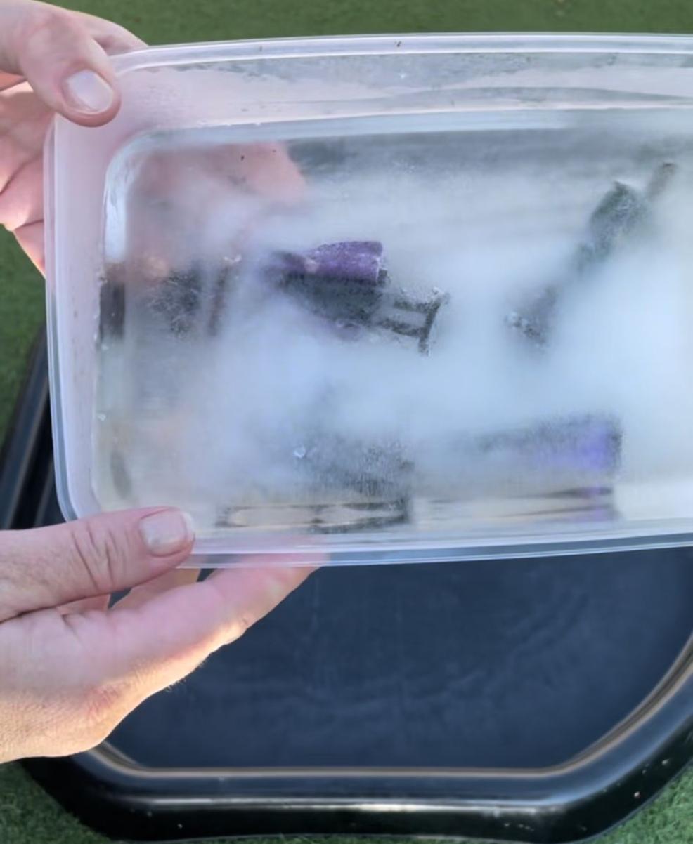 Frozen Themed Ice Play Activity | The Parenting Daily