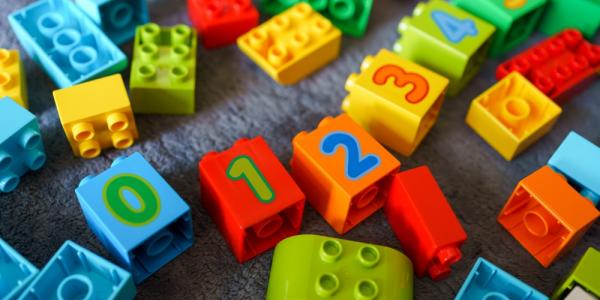 Making your own number line with duplo | The Parenting Daily