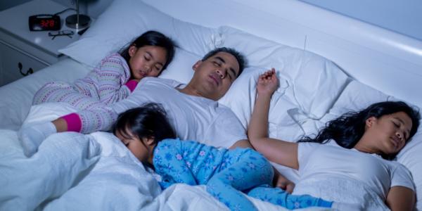 The Pros and Cons of Co-Sleeping with Your Baby | The Parenting Daily